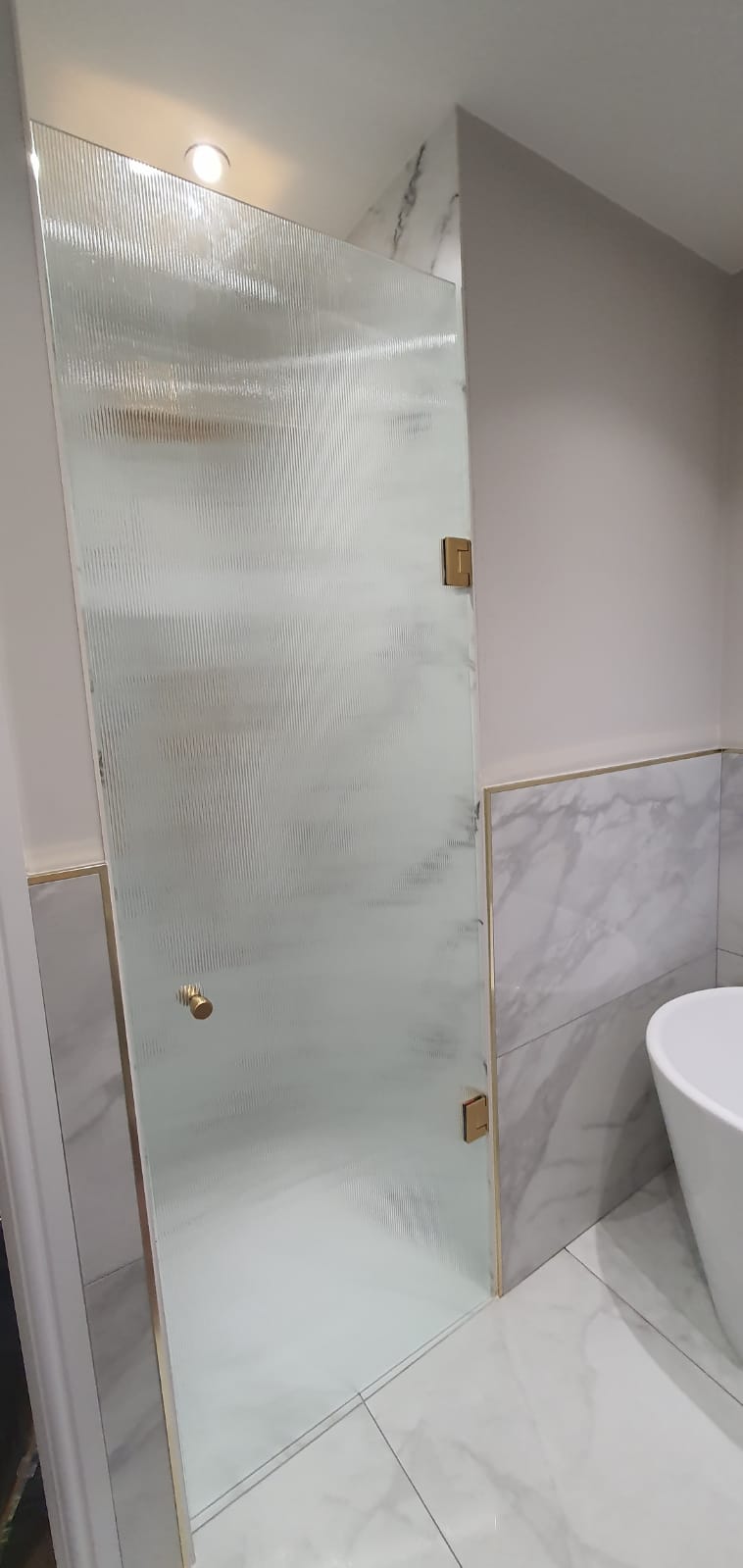 Reeded Glass Mirrors | Altitude Glass | Bronze Tinted